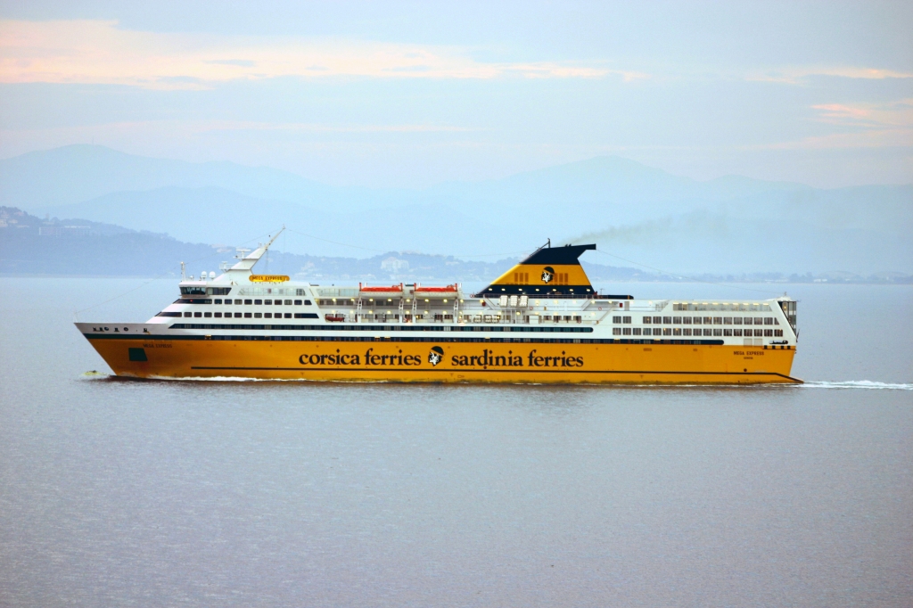 MERCHANTSHIPS.info - Corsica Ferries Sardinia Ferries/Mega Express