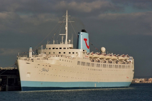 MERCHANTSHIPS.info - Thomson Cruises/The Topaz