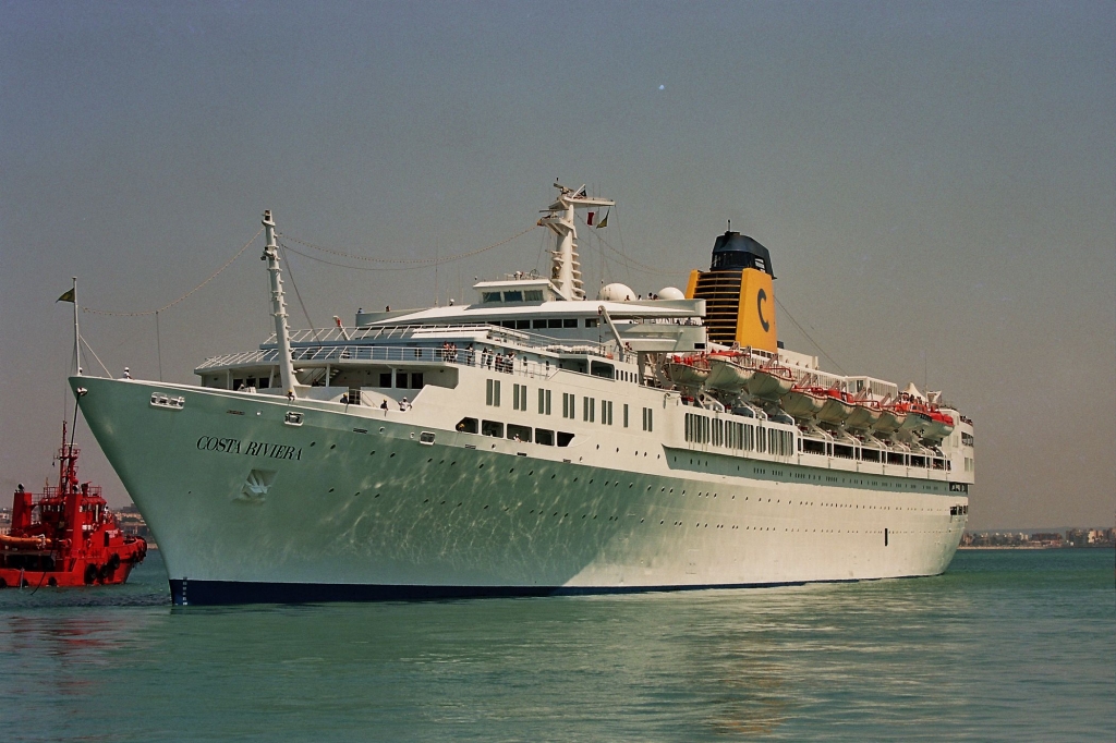 MERCHANTSHIPS.info - Costa Riviera/Costa Riviera