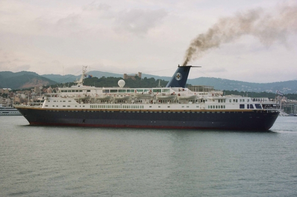 MERCHANTSHIPS.info - Royal Olympic Cruises/Olympia Countess